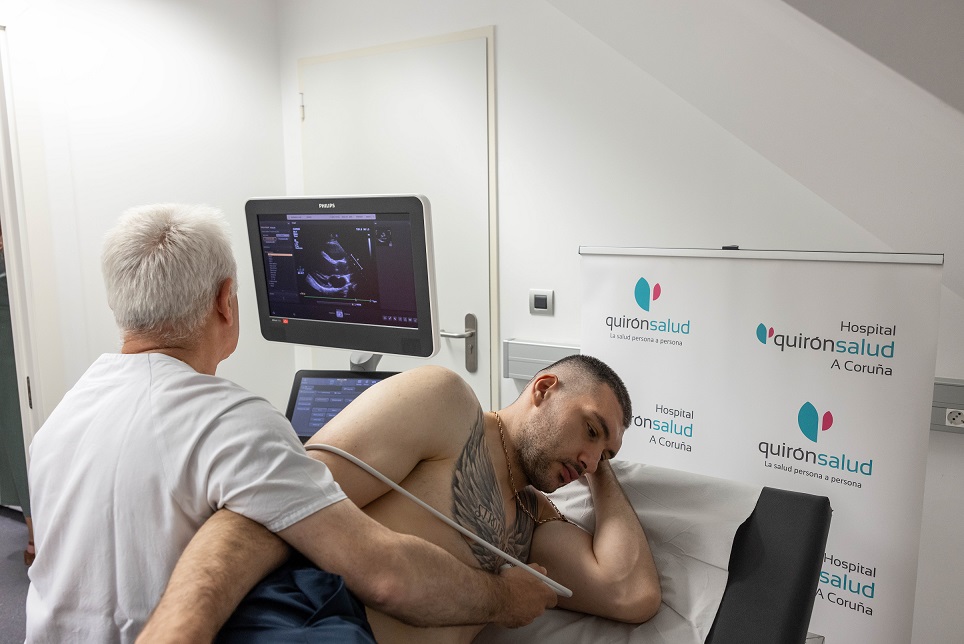 El Hospital Quirónsalud A Coruña realiza los reconocimientos médicos de la plantilla del Leyma ...